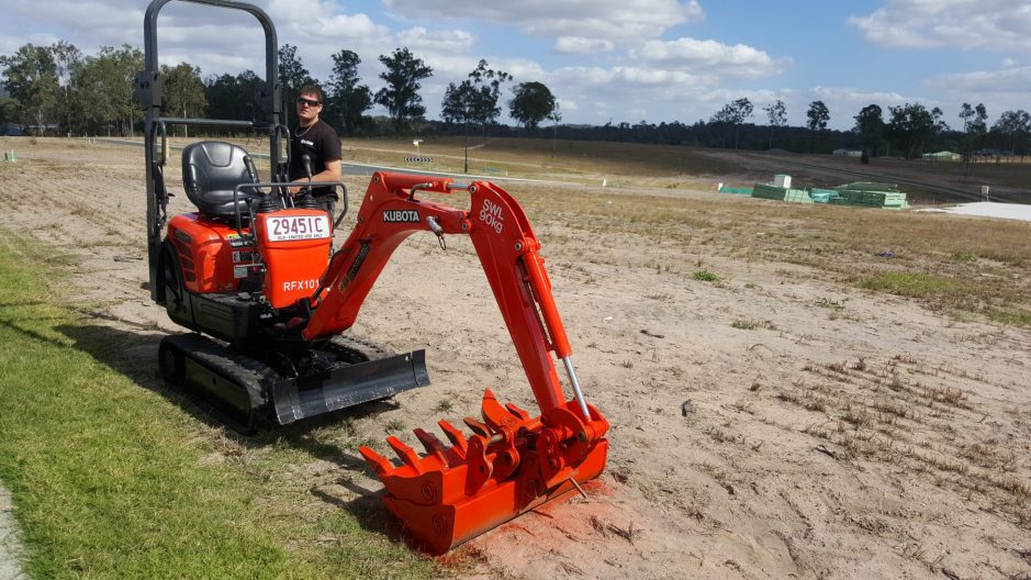 Hire 1.0 Tonne Excavators Brisbane | Ryno Hire