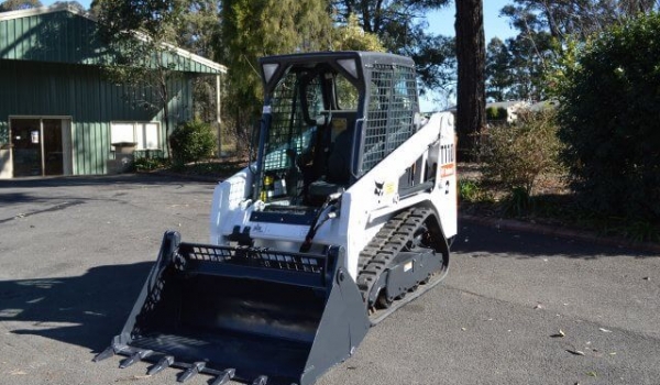 Bobcat Loaders | Ryno Hire - Equipment Dry Hire l Brisbane